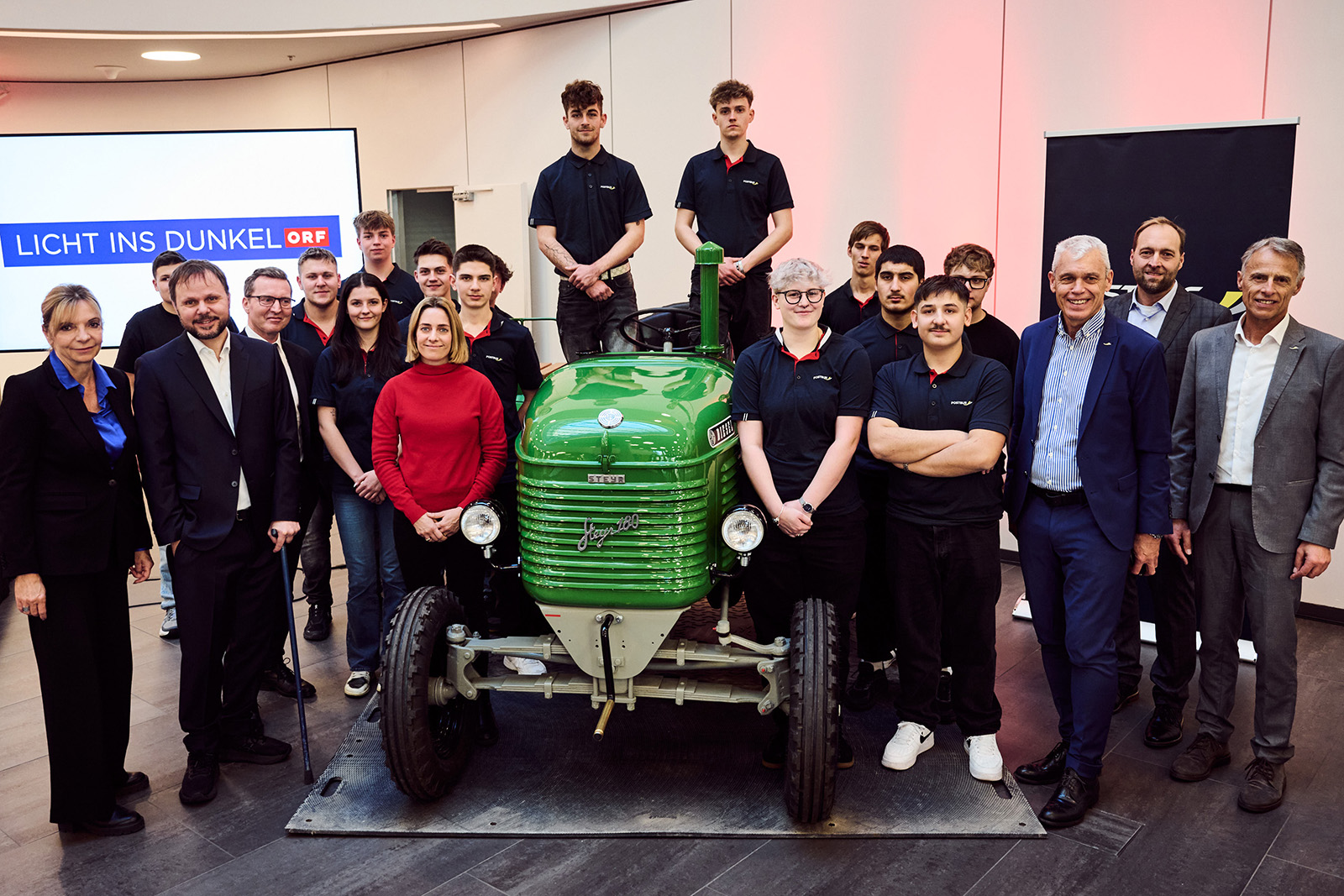 Charity-Auktionen: Mitsteigern für den guten Zweck - AURENA.Group